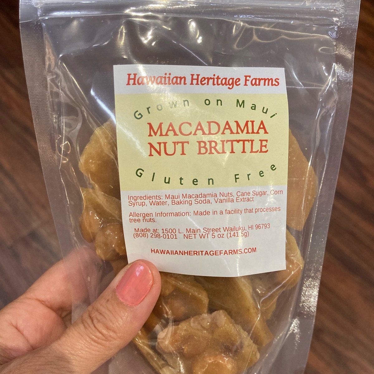 Hawaiian Heritage Farms macadamia nut brittle Reviews | abillion