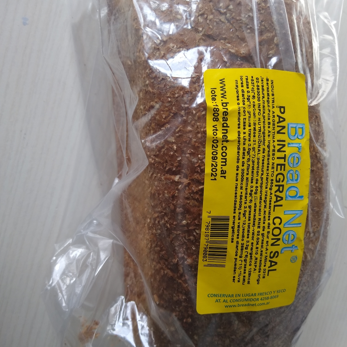 Pan integral con sal from Bread Net - Vegan Product Reviews & Ratings ...