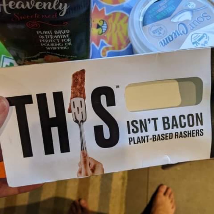 THIS This isn't Bacon Plant-Based Rashers Review | abillion