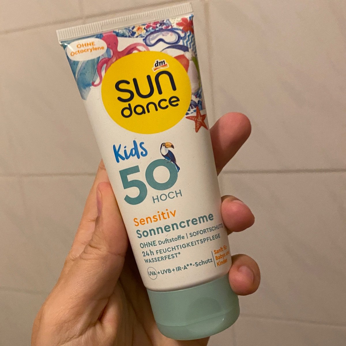 50 hoch sensitiv sonnenfluid from Sun Dance - Vegan Product Reviews ...