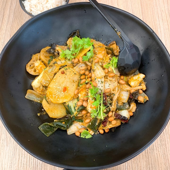 Green dot Jurong West, Singapore Laksa Mala Xiang Guo Review | abillion