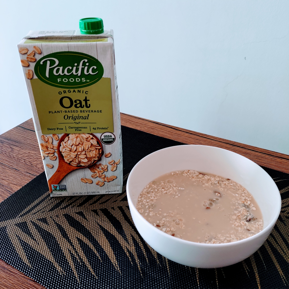 Organic Oat Original Milk from Pacific Foods - Vegan Product Reviews ...