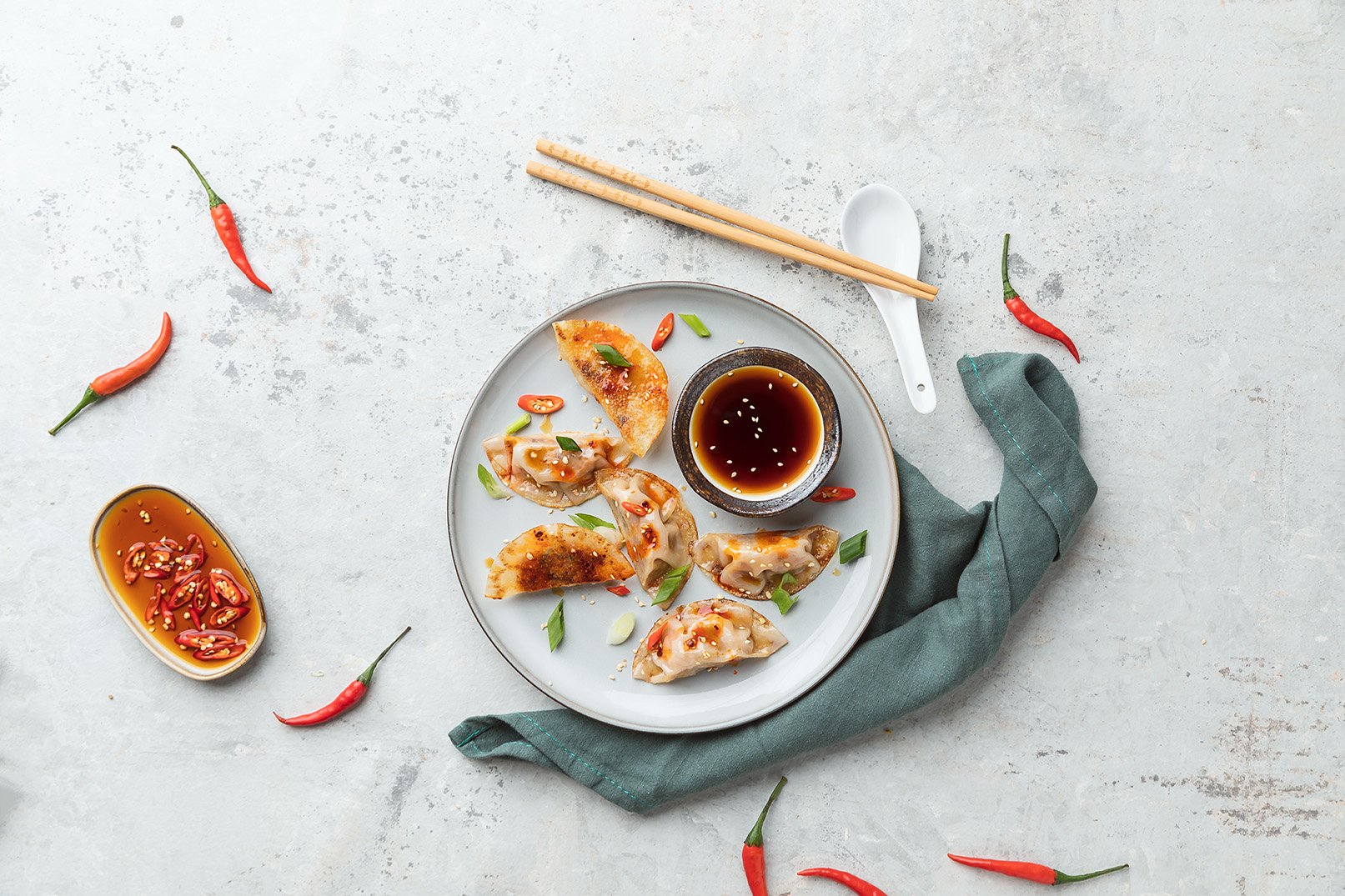 Arlene Arlene Chili Gyoza Reviews | abillion