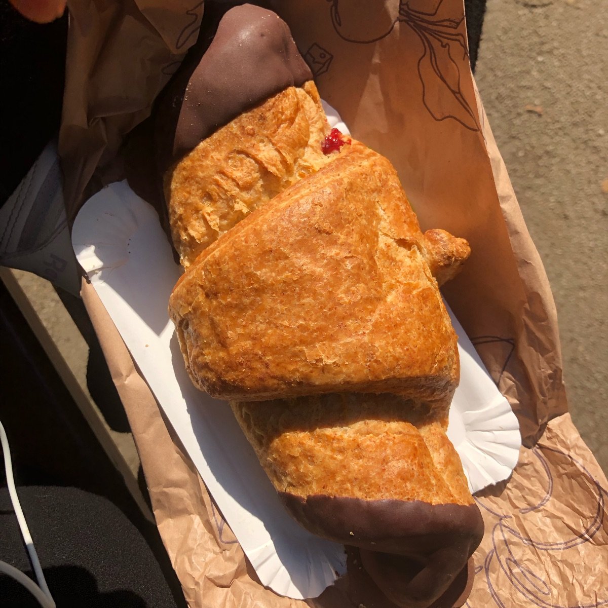 Schoko Himbeer Croissant from denn’s Biomarkt - Vegan Product Reviews ...