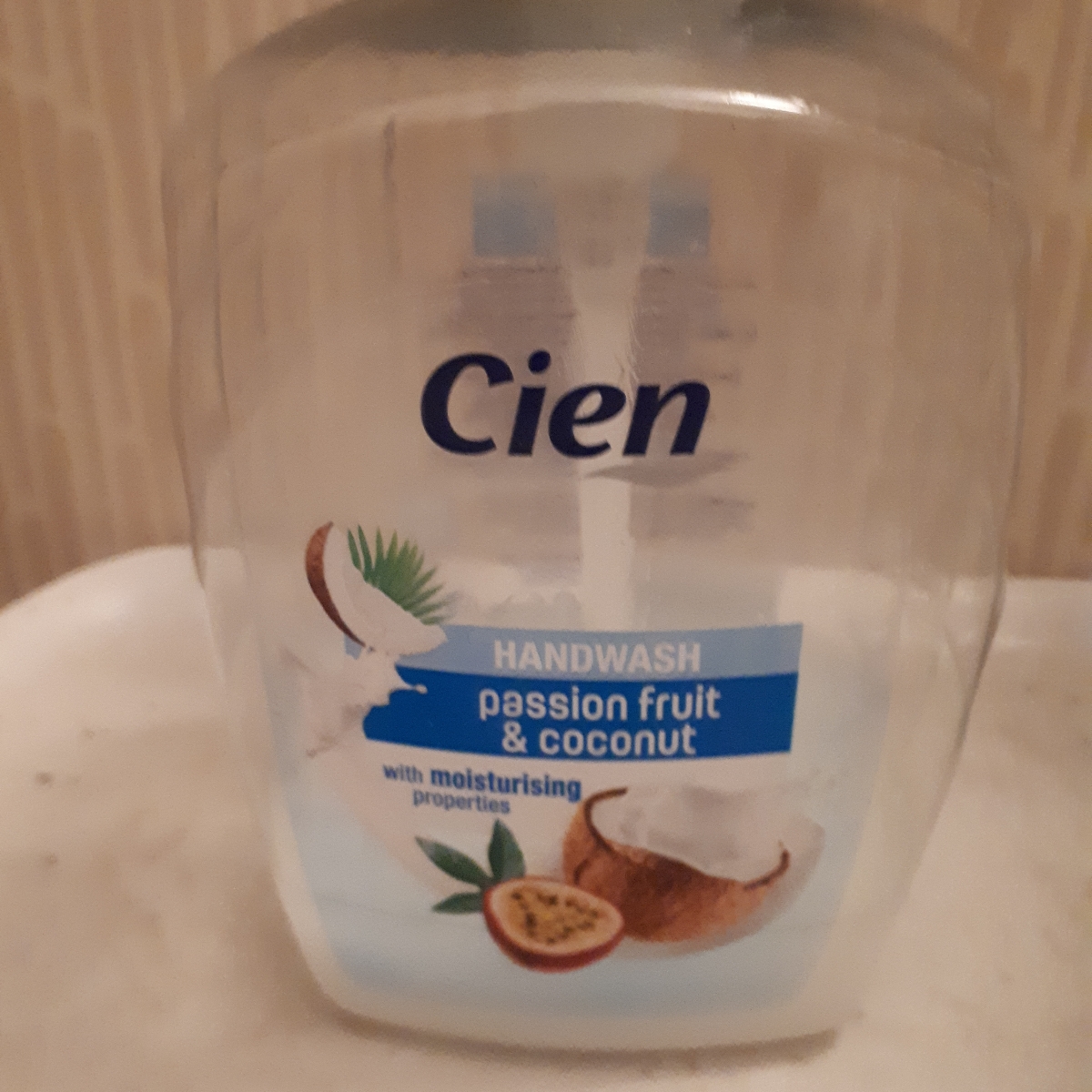 Handwash passion fruit & coconut from Cien - Vegan Product Reviews ...