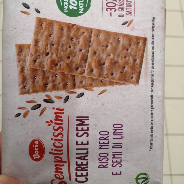 Doria Crackers al Riso Venere e Semi di Lino Review | abillion