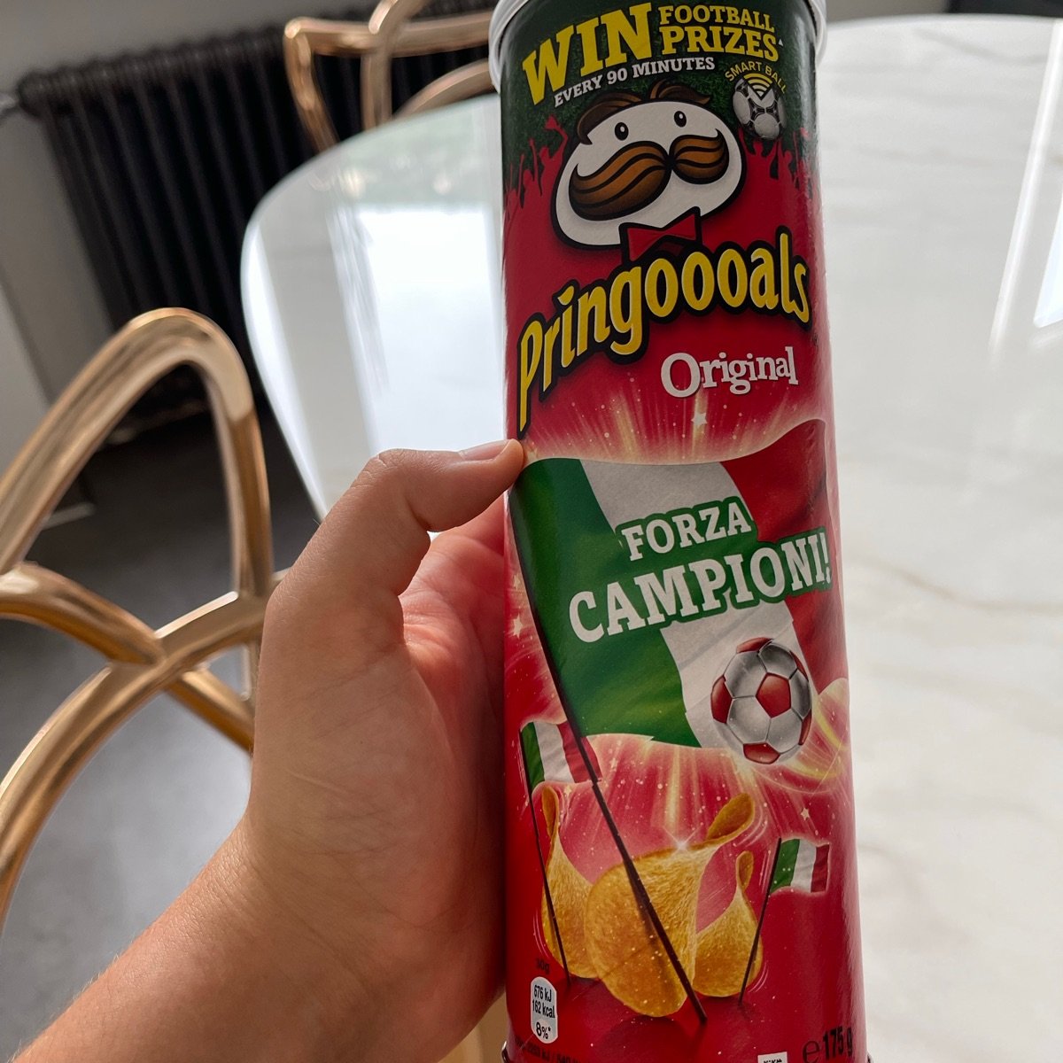 Snacks from Pringles - Vegan Product Reviews & Ratings | abillion