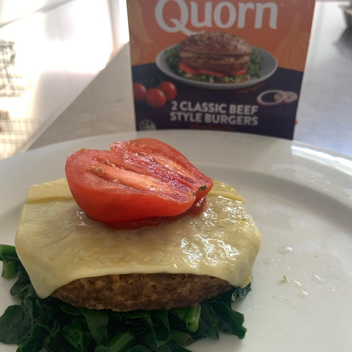 Classic beef style burger from Quorn - Vegan Product Reviews & Ratings ...