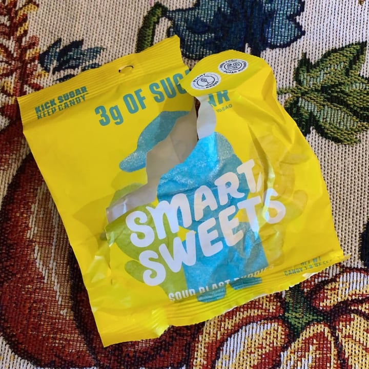 Smart Sweets Sour Blast Buddies Review | abillion