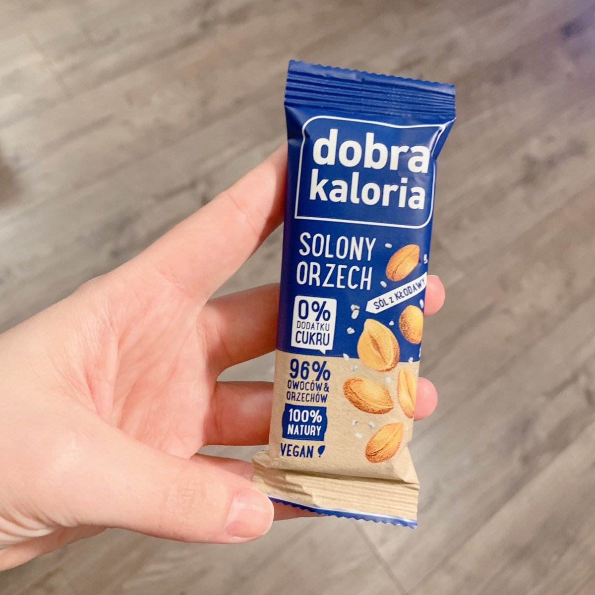 Dobra Kaloria Baton Solony Orzech Reviews | abillion
