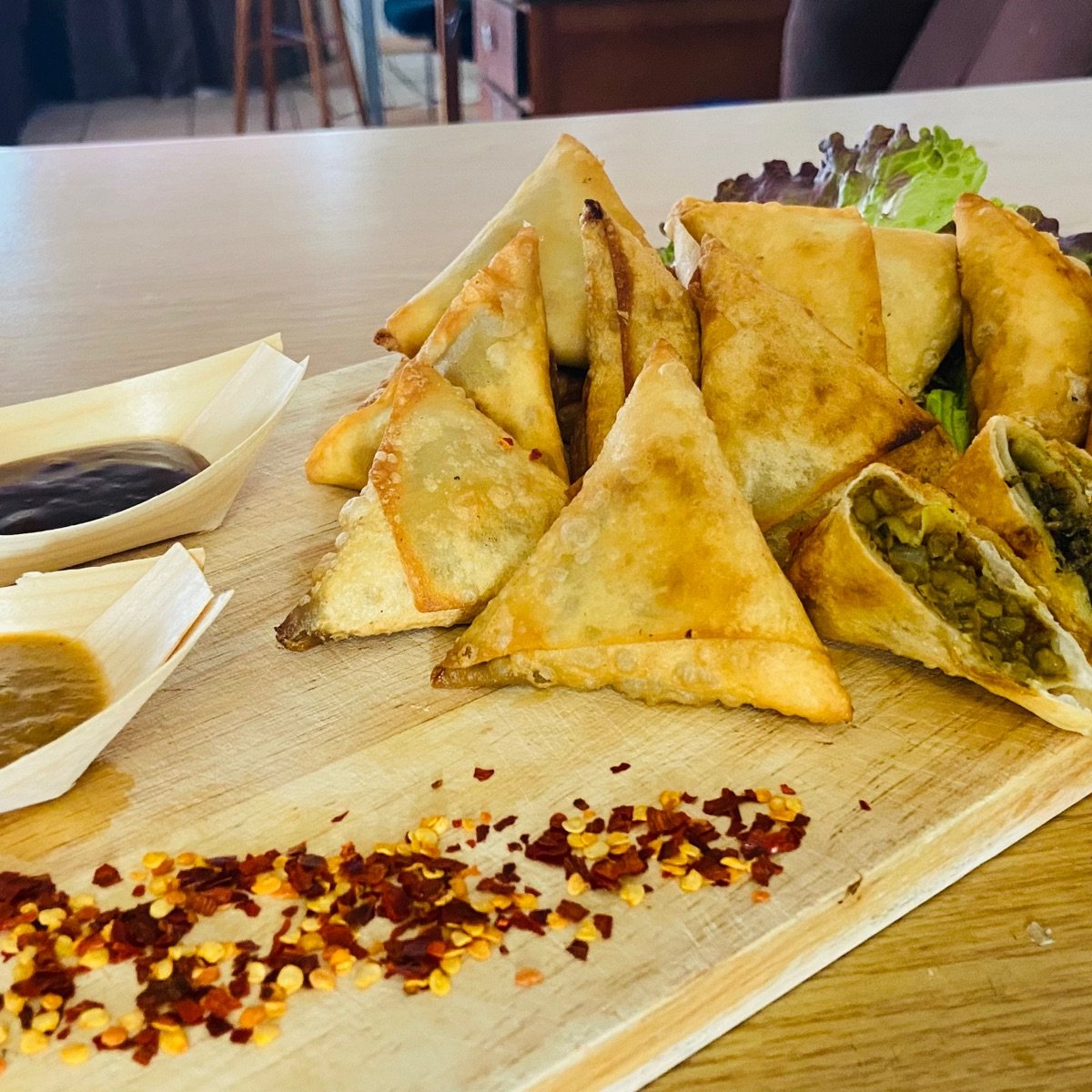 Samoosas from Cakezillion - Vegan Product Reviews & Ratings | abillion