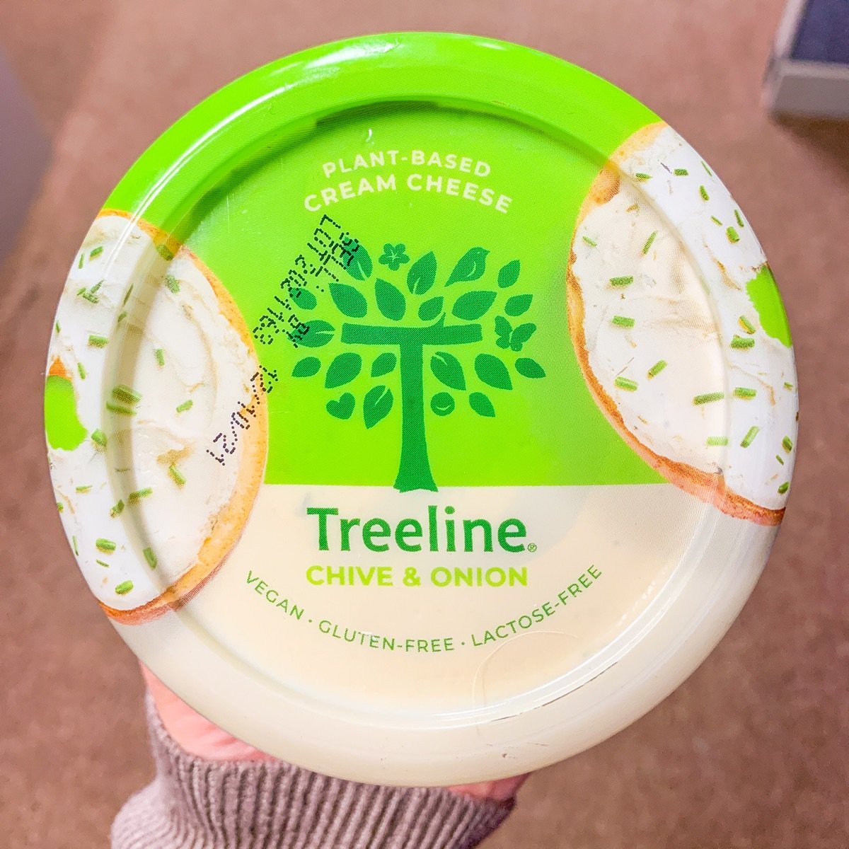 Chive and onion cream cheese from Treeline Cheese - Vegan Product ...
