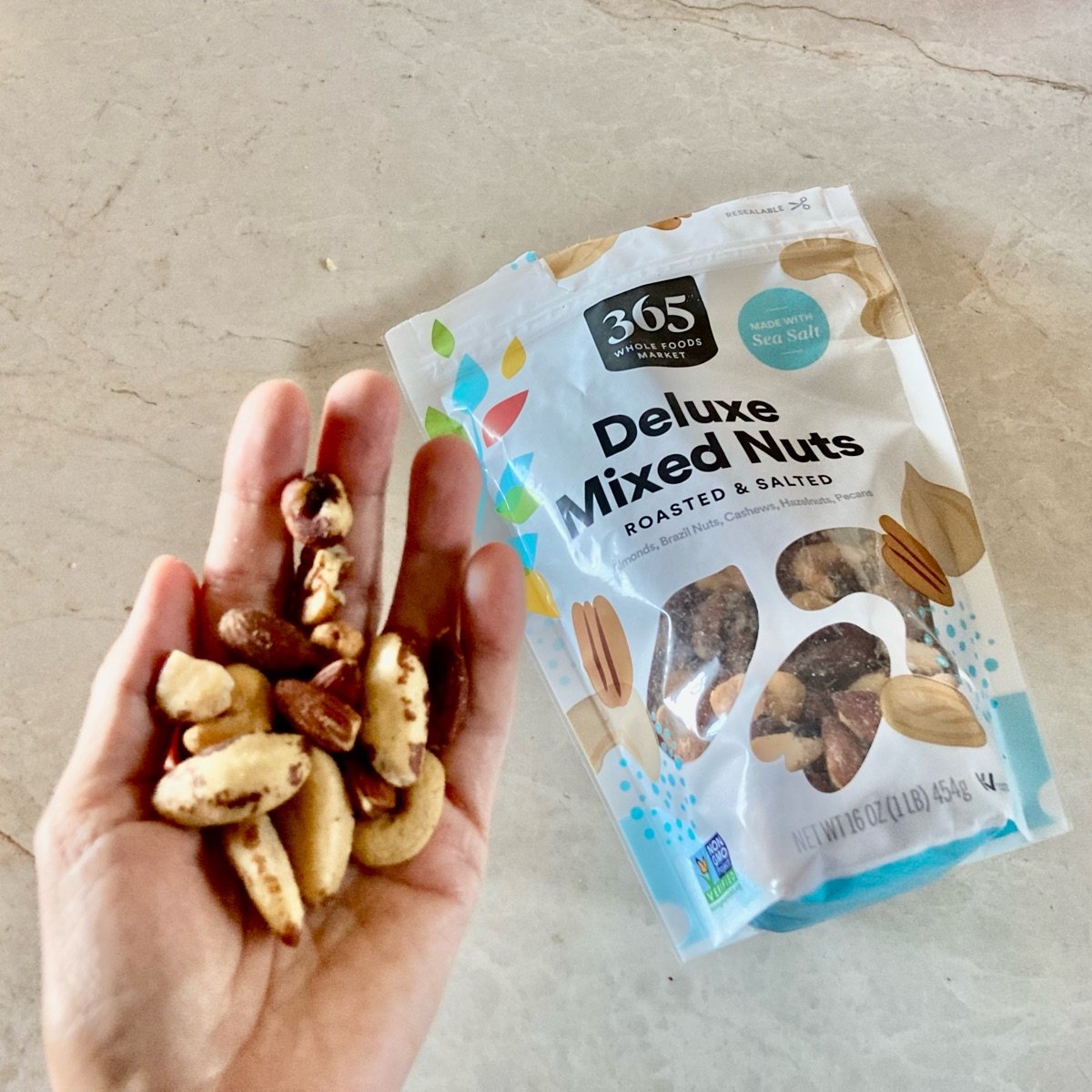 deluxe mixed nuts from 365 Whole Foods Market - Vegan Product Reviews ...