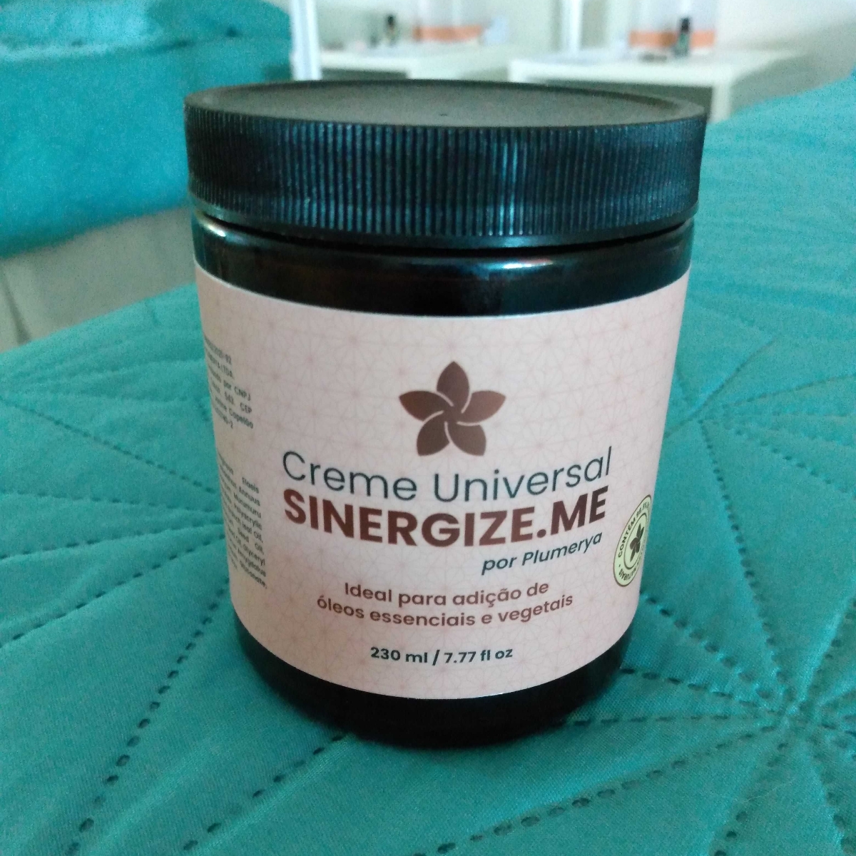Creme Universal from Plumerya - Vegan Product Reviews & Ratings | abillion