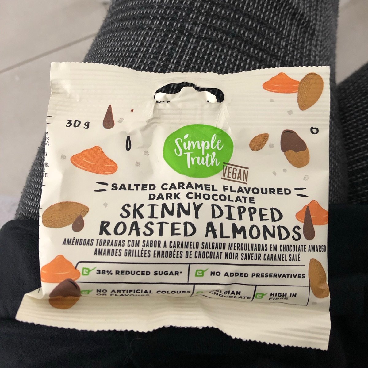 Dark Chocolate Skinny Dipped Roasted Almonds from Simple Truth - Vegan ...