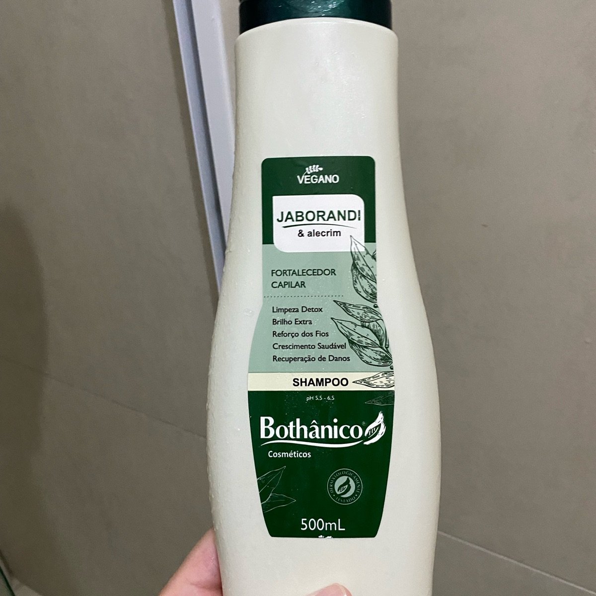 Shampoo Jaborandi from Bothânico - Vegan Product Reviews & Ratings ...