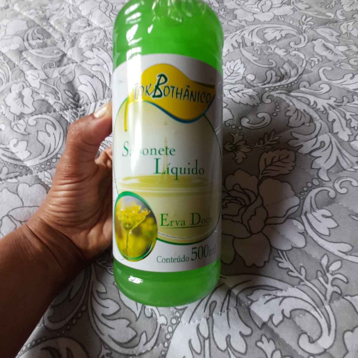 Sabonete Liquido Erva Doce from TokBothanico - Vegan Product Reviews ...