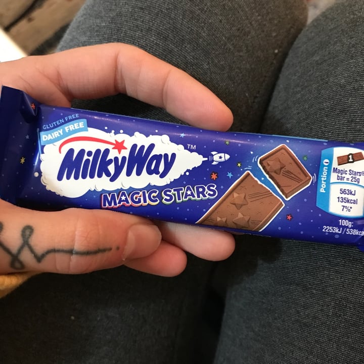 Milkyway Magic Stars Chocolate Bar Review | abillion