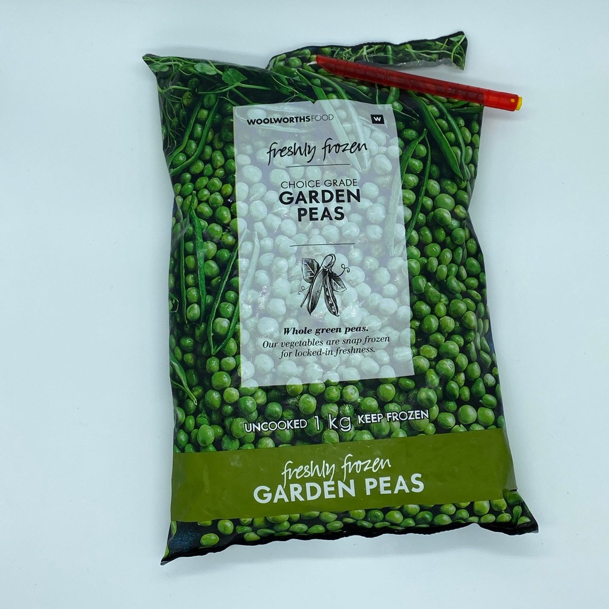 Fresh frozen garden peas from Woolworths Food - Vegan Product Reviews ...