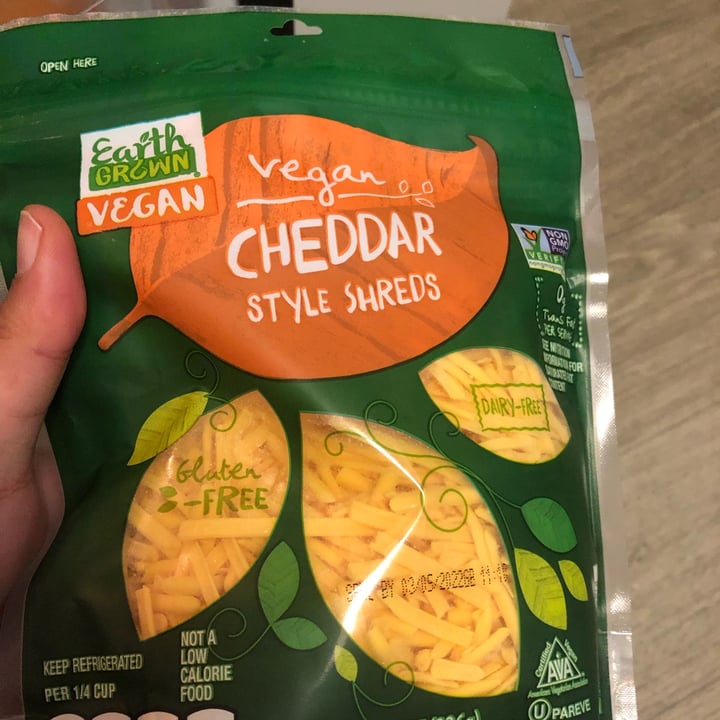 Earth Grown Cheddar Style Shreds Cheese Review | abillion
