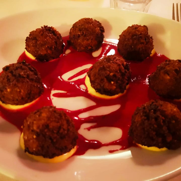 Zoi health/food/drinks Arese, Italy Falafel Vegani Con Maionese Review ...