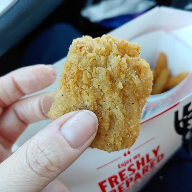 Beyond Chicken Nuggets at KFC, Harker Heights - Vegan Dish Reviews ...