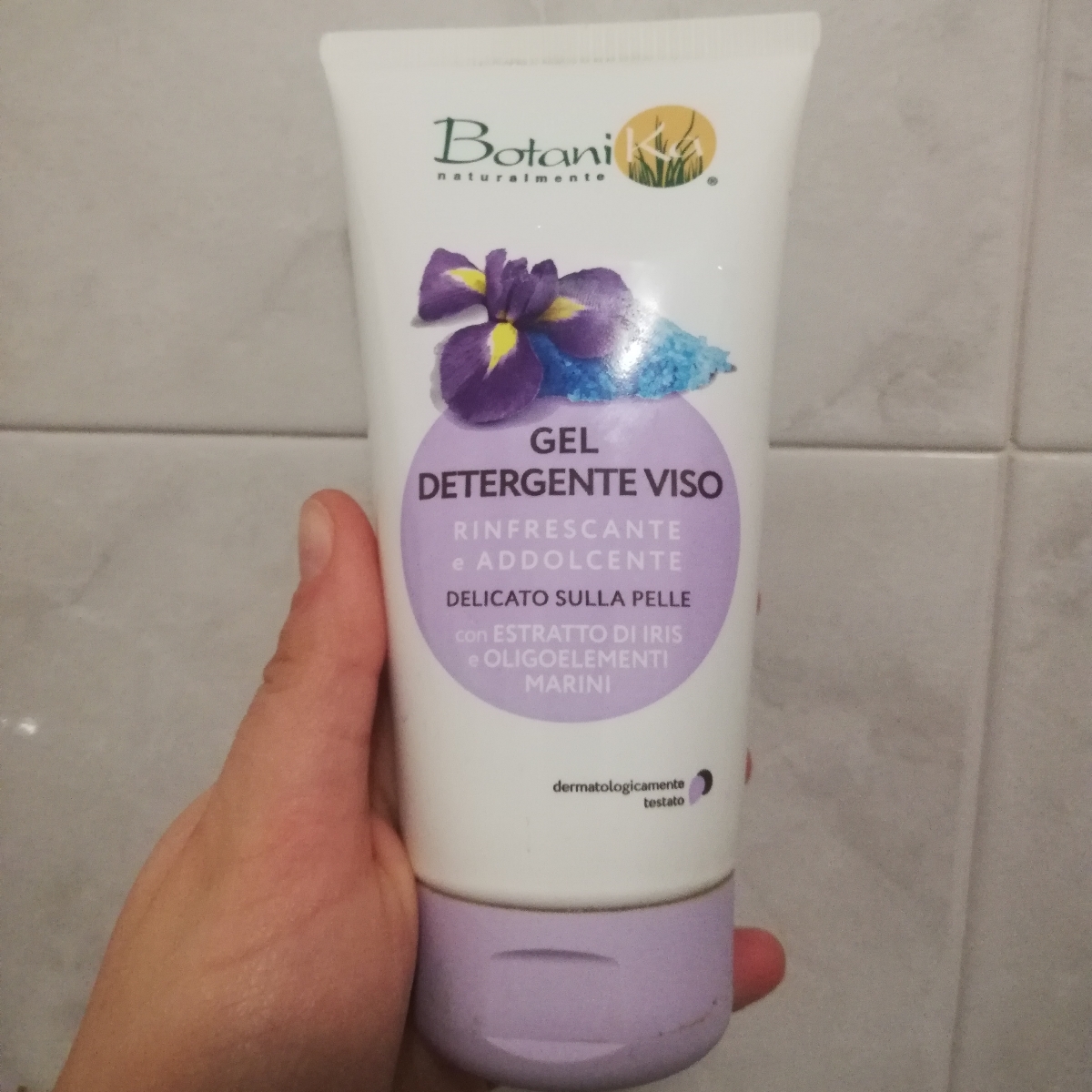 Gel detergente viso from Botanika naturalmente - Vegan Product Reviews ...