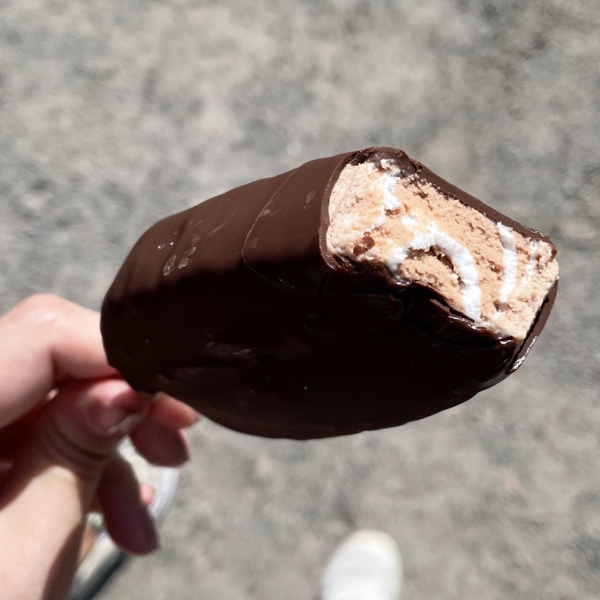 Mintchoklad, glasspinne from 3 vänners - Vegan Product Reviews ...