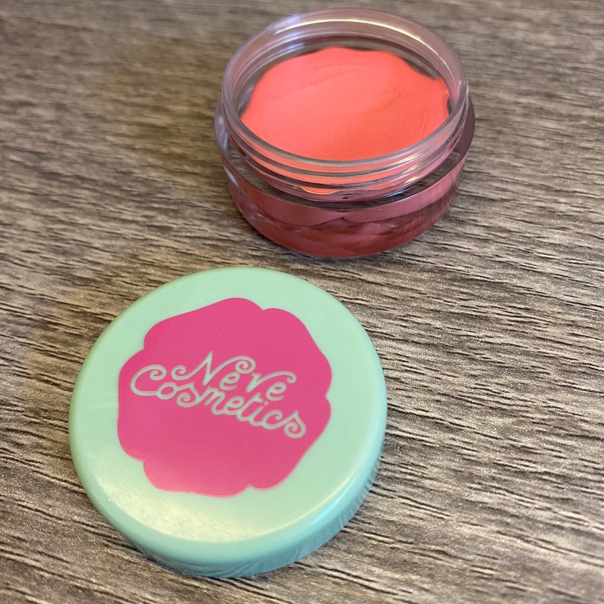 Blush from Neve Cosmetics - Vegan Product Reviews & Ratings | abillion