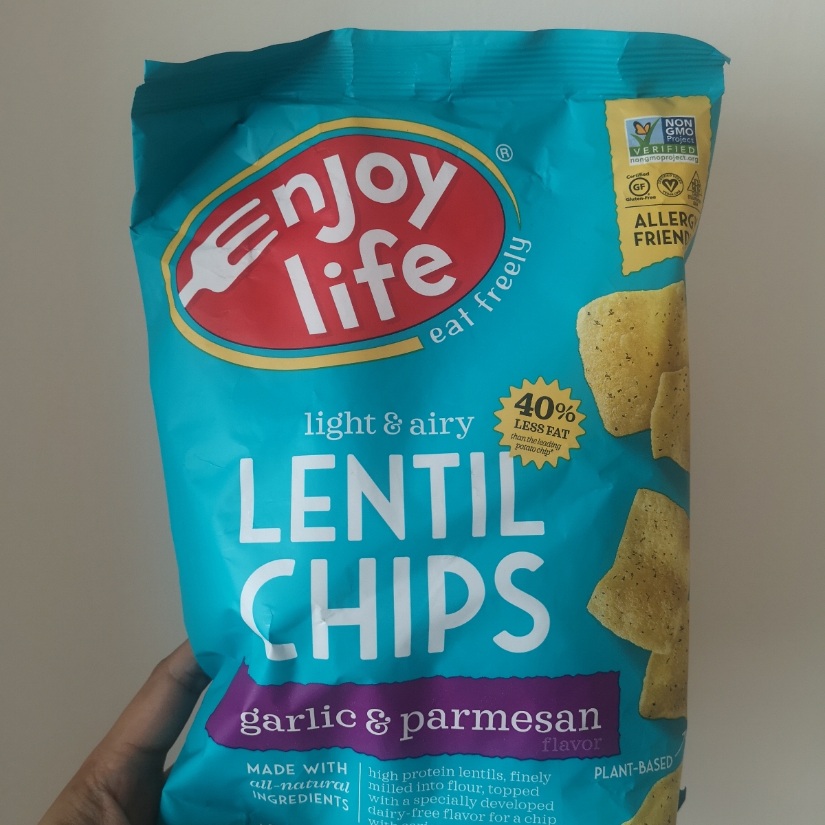 Lentil Chips Garlic & Parmesan from Enjoy Life - Vegan Product Reviews ...