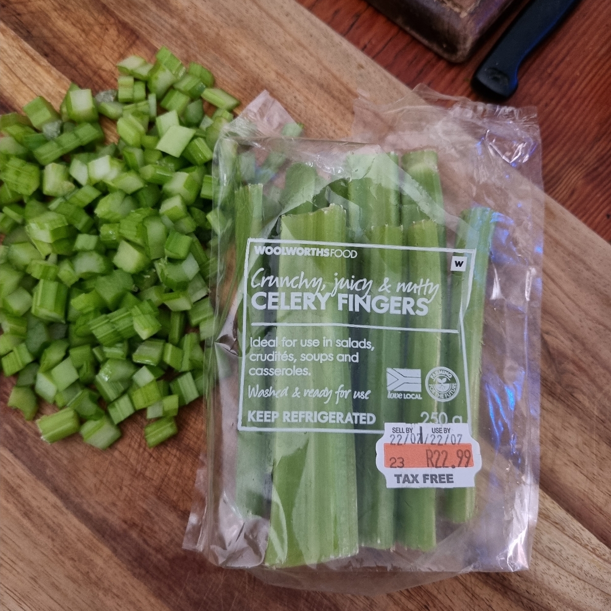 Celery Fingers from Woolworths Food - Vegan Product Reviews & Ratings ...
