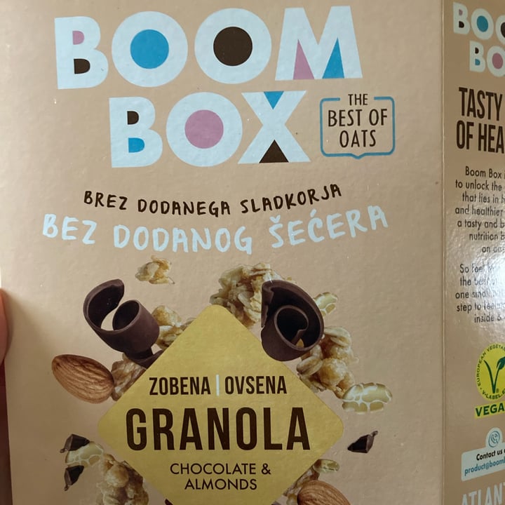 BOOM BOX Granola Chocolate & Almonds Review | abillion