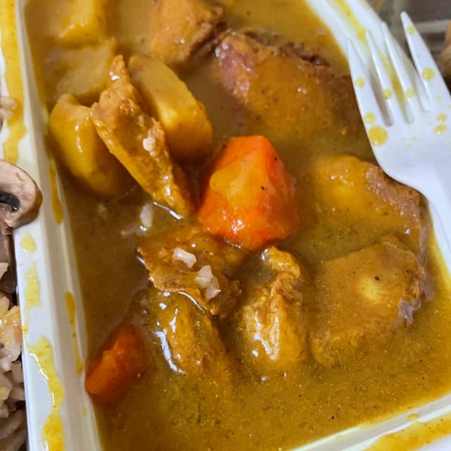 Curry Veggie Chicken Chunks at Veggie Heaven - Vegan Dish Reviews ...