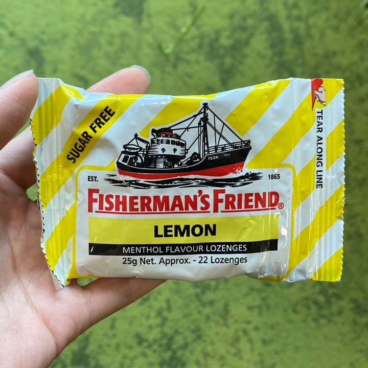 Fisherman's friend Lemon Lozenges Review | abillion