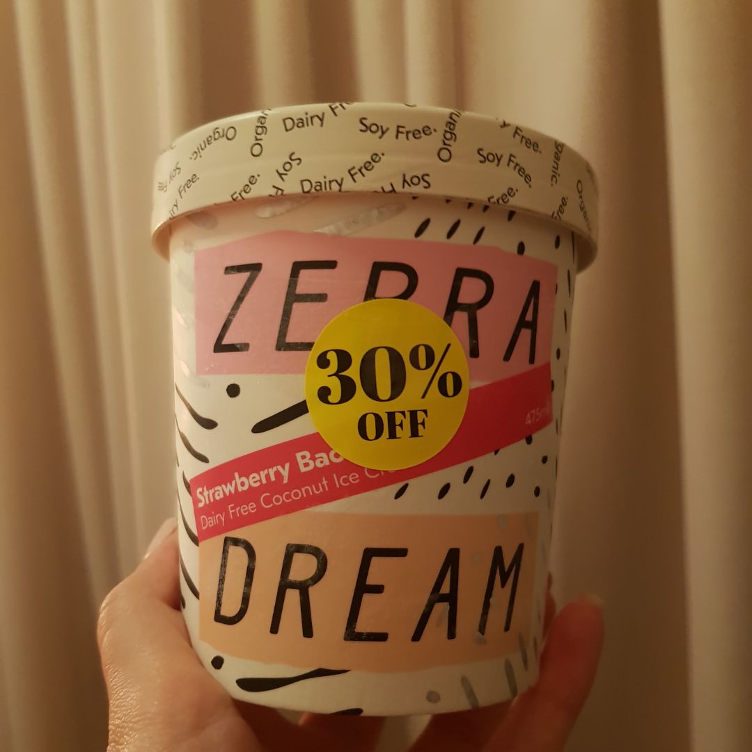 Strawberry baobab coconut ice cream from Zebra Dream - Vegan Product ...