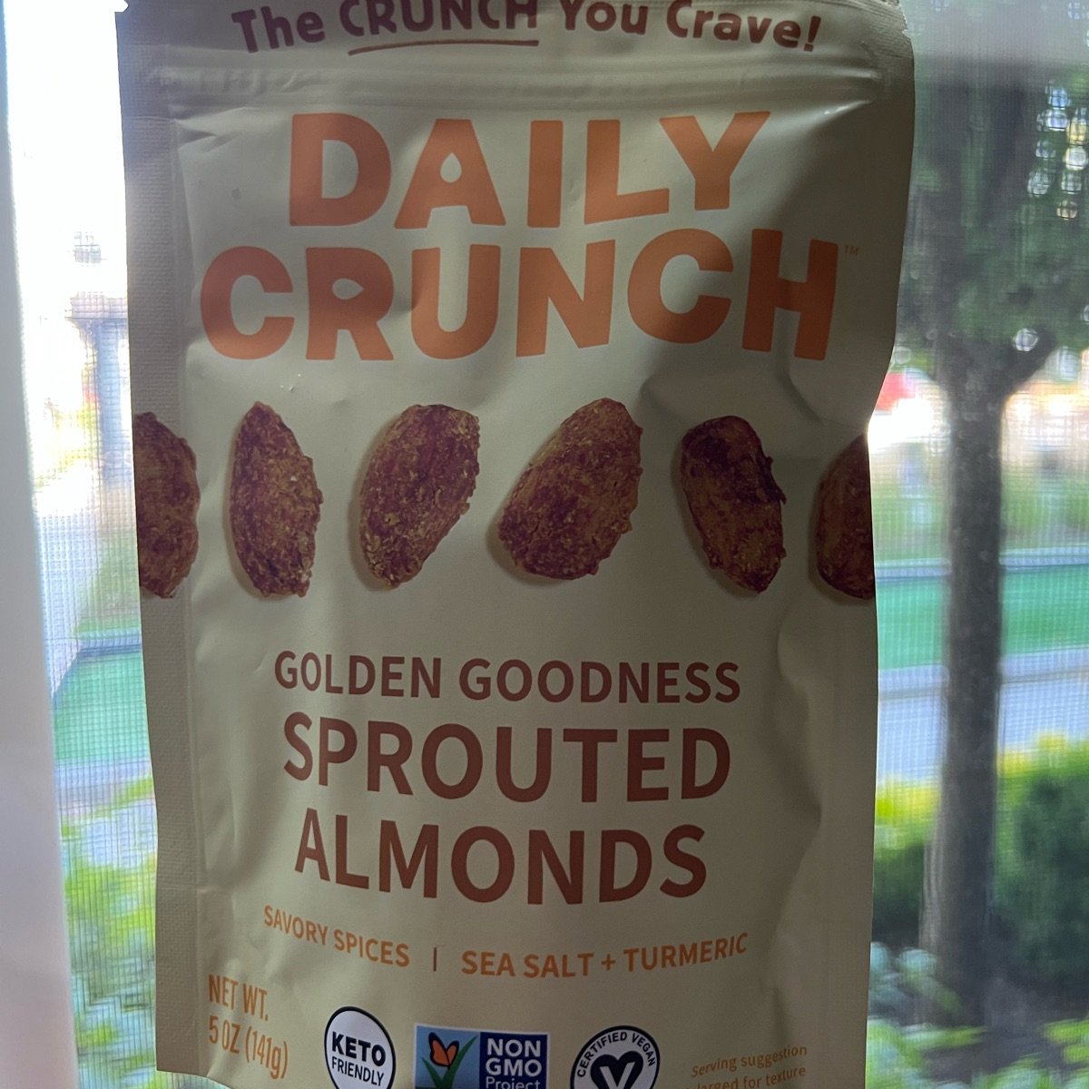GOLDEN GOODNESS SPROUTED ALMONDS from Daily Crunch - Vegan Product ...