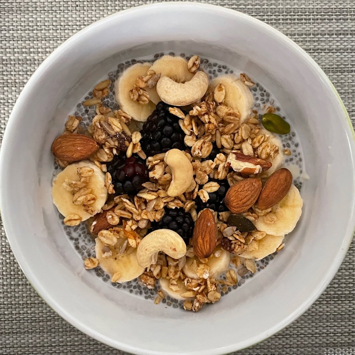 Granola from Perfect Bio - Vegan Product Reviews & Ratings | abillion