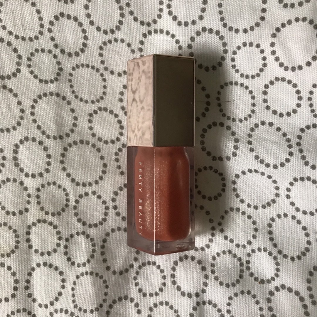 Fenty Beauty Gloss Bomb In Fenty Glow Reviews | abillion