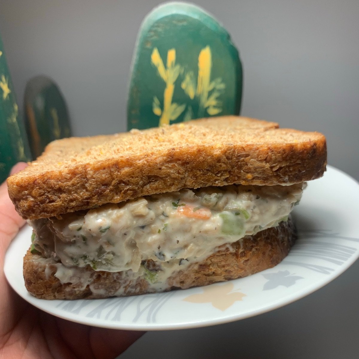Chick’n Delux Sandwich from Morton Williams - Vegan Product Reviews ...