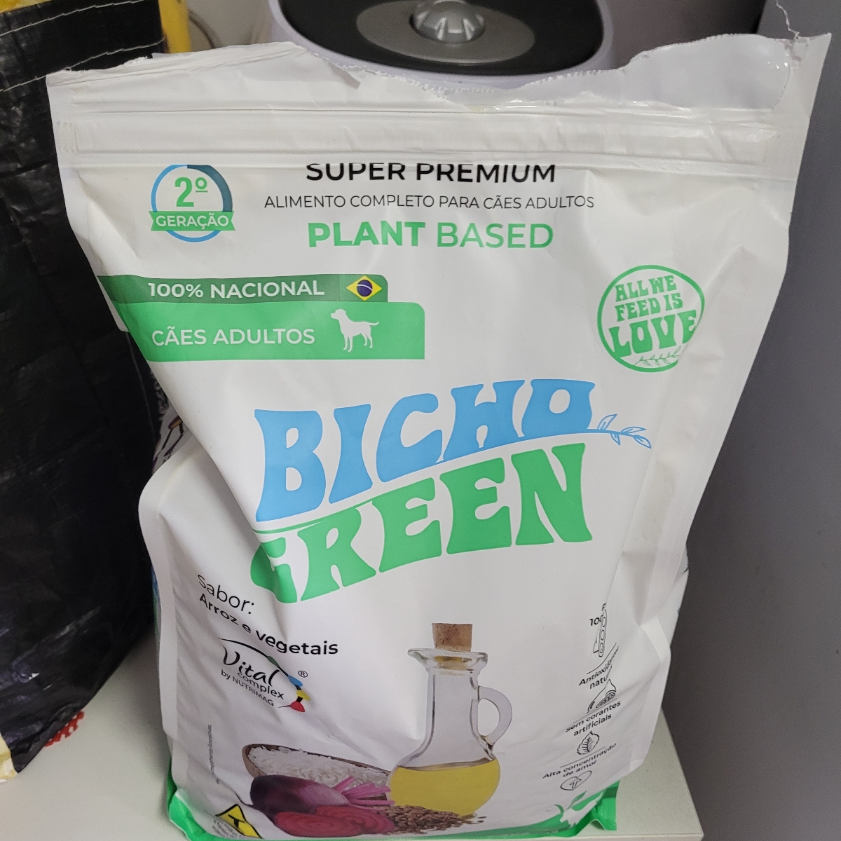 Ração Vegana Super Premium from Bicho Green - Vegan Product Reviews ...