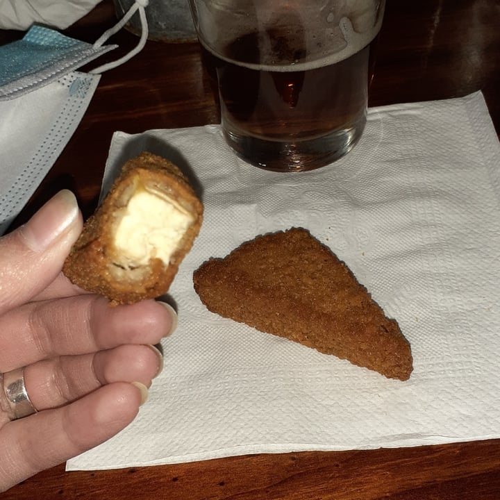 Red Frog Beer House Villa Ballester, Argentina Nuggets de tofu Review ...