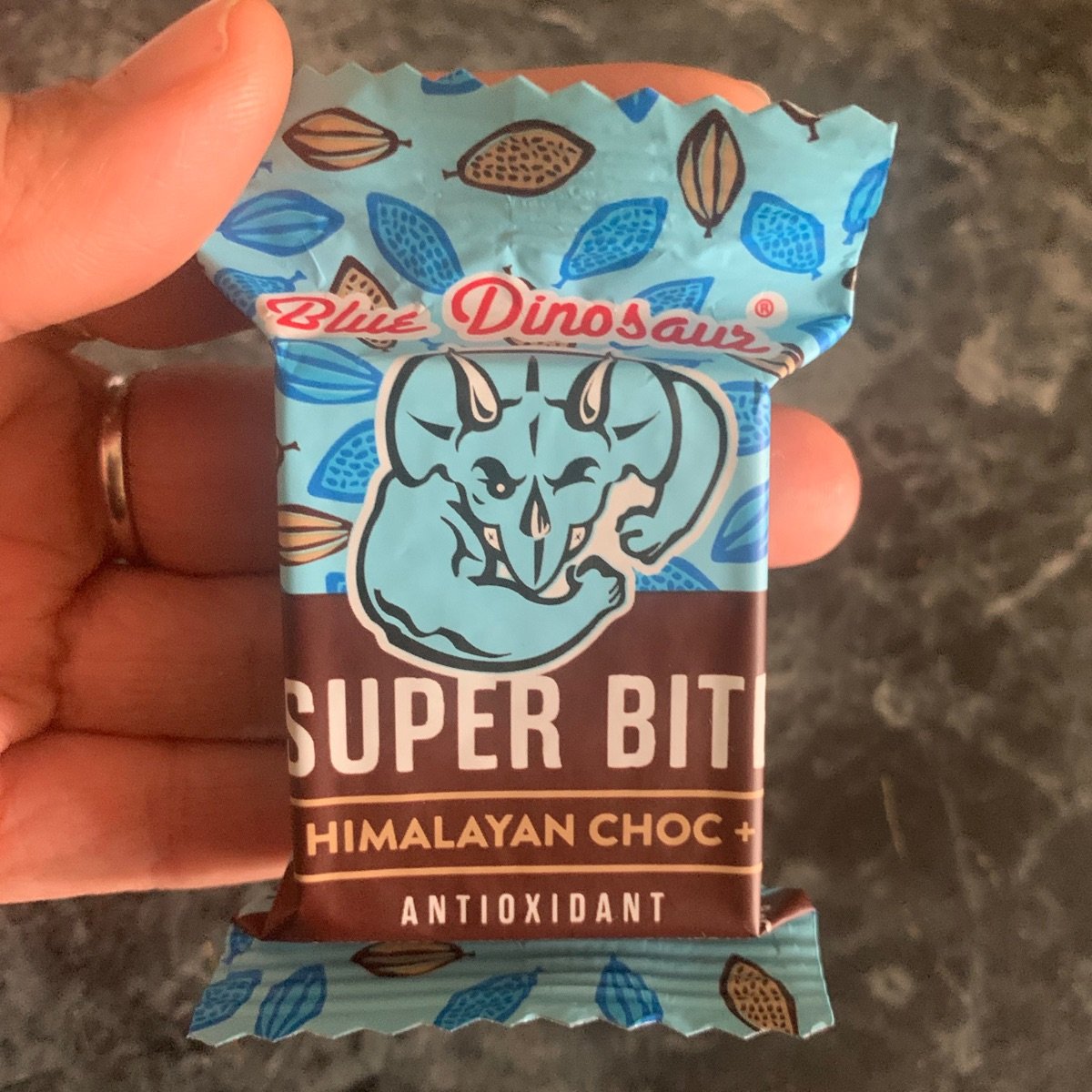 Super Bite Himalayan Choc from Blue dinosaur - Vegan Product Reviews & Ratings | abillion