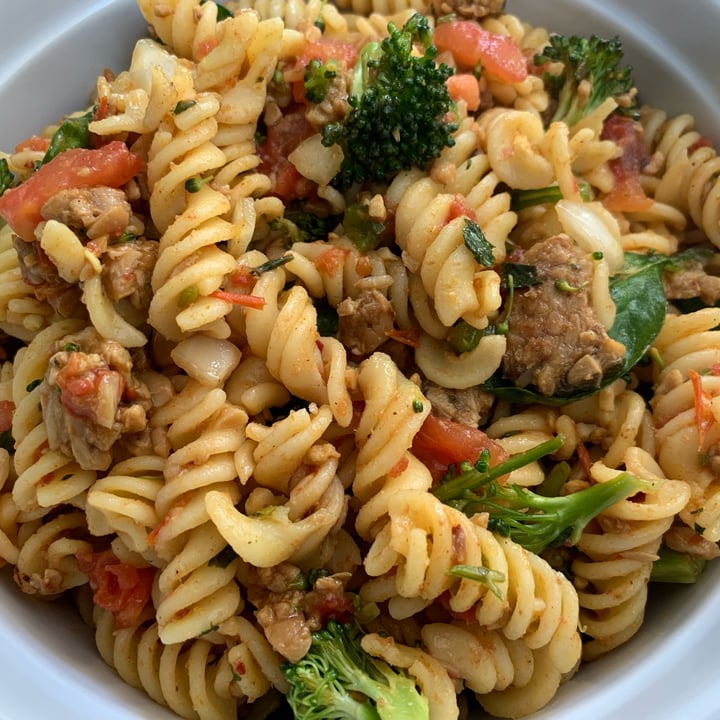 Trader Joe's Organic Fusilli Corti Bucati Pasta Review | abillion