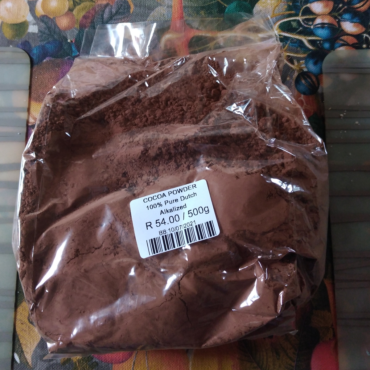 Dutch Cocoa Powder from Yellow Submarine - Vegan Product Reviews ...