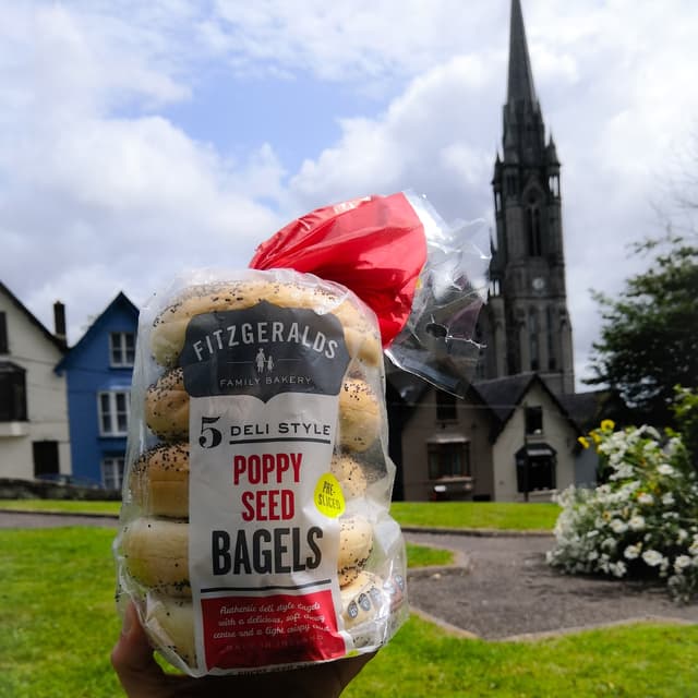 Fitzgerald’s - Poppy Seed Bagels Review | abillion