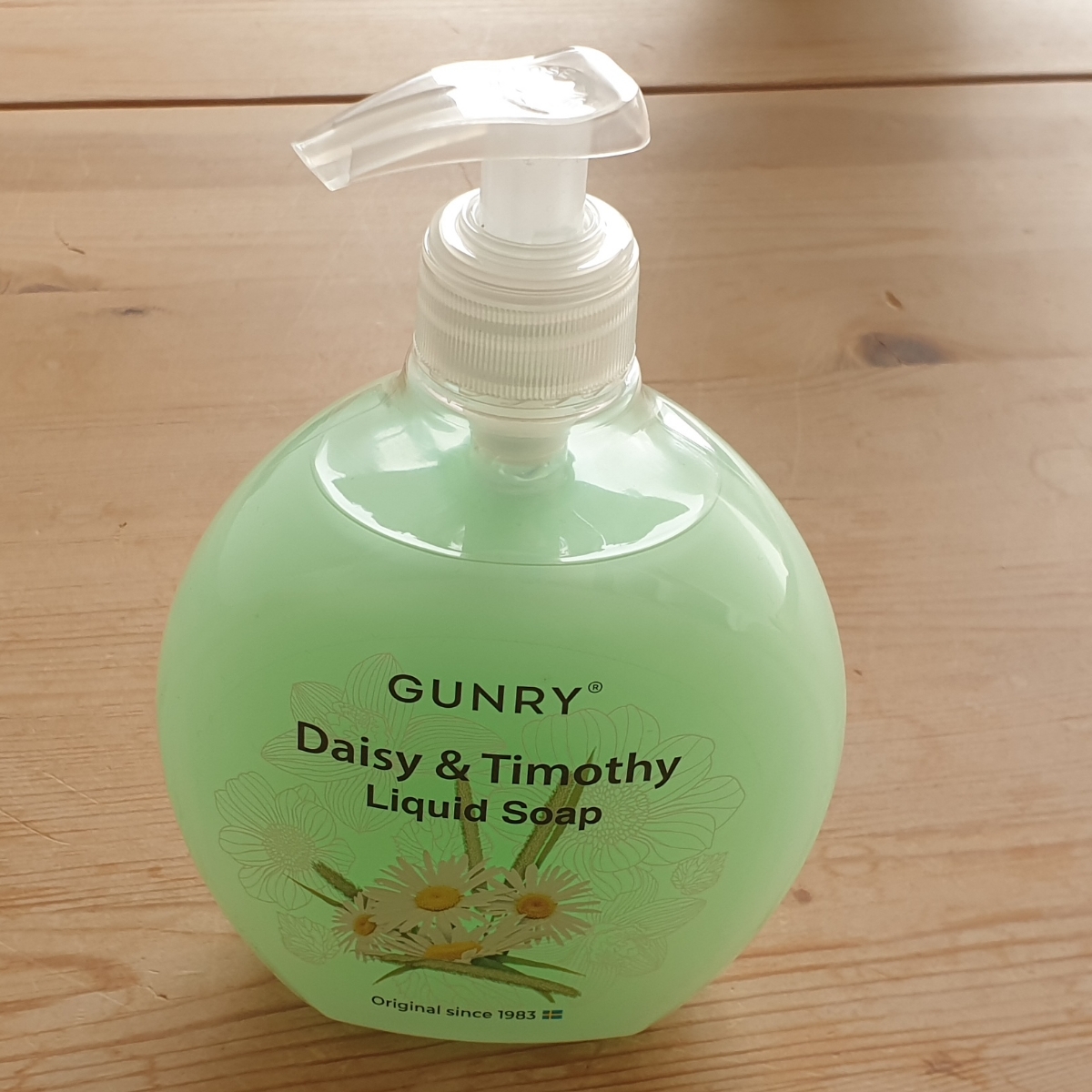 Daisy and Timothy Liquid Soap from Gunry - Vegan Product Reviews ...