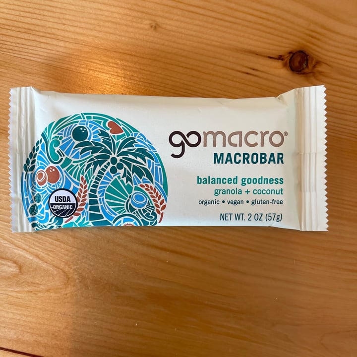 GoMacro Balanced Goodness - Granola + Coconut Review | abillion