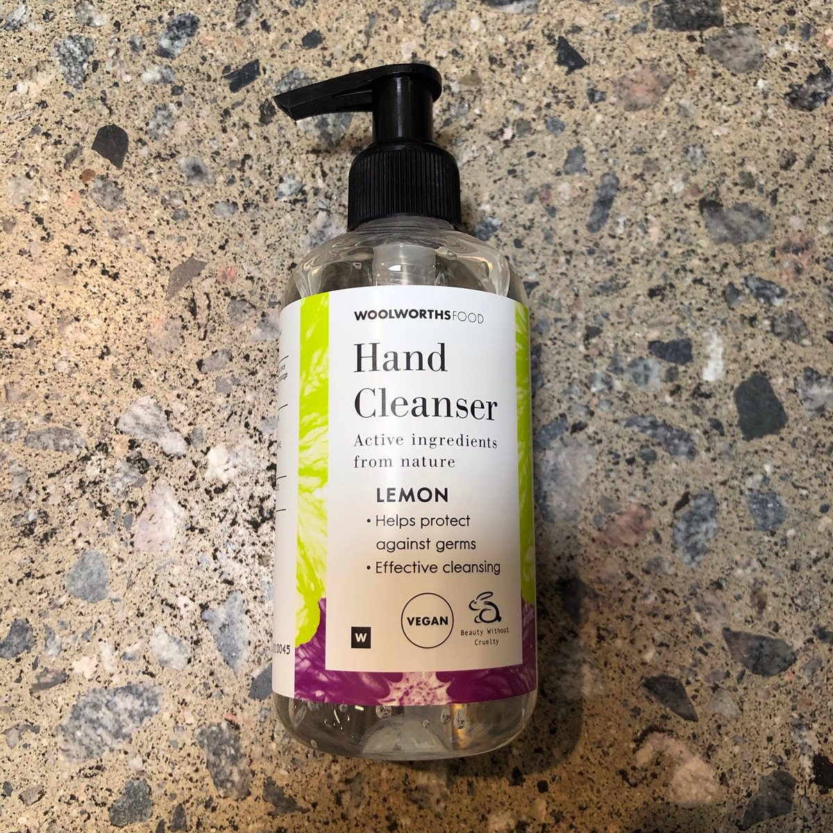 Hand cleanser Lemon from Woolworths Food - Vegan Product Reviews ...