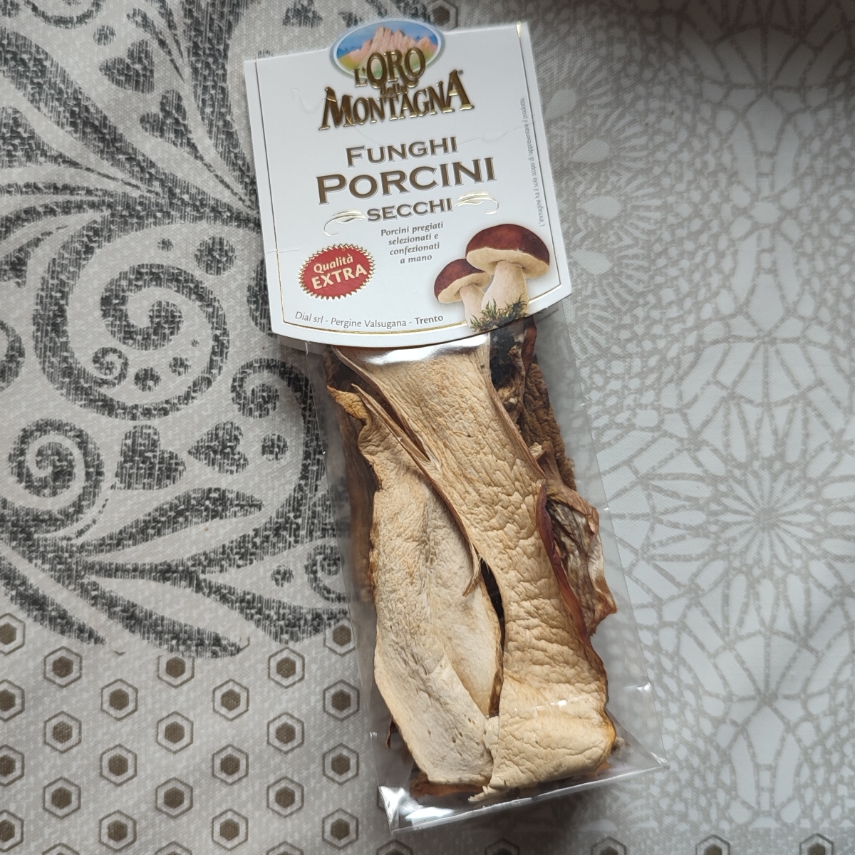 Funghi porcini secchi from L'oro di montagna - Vegan Product Reviews ...
