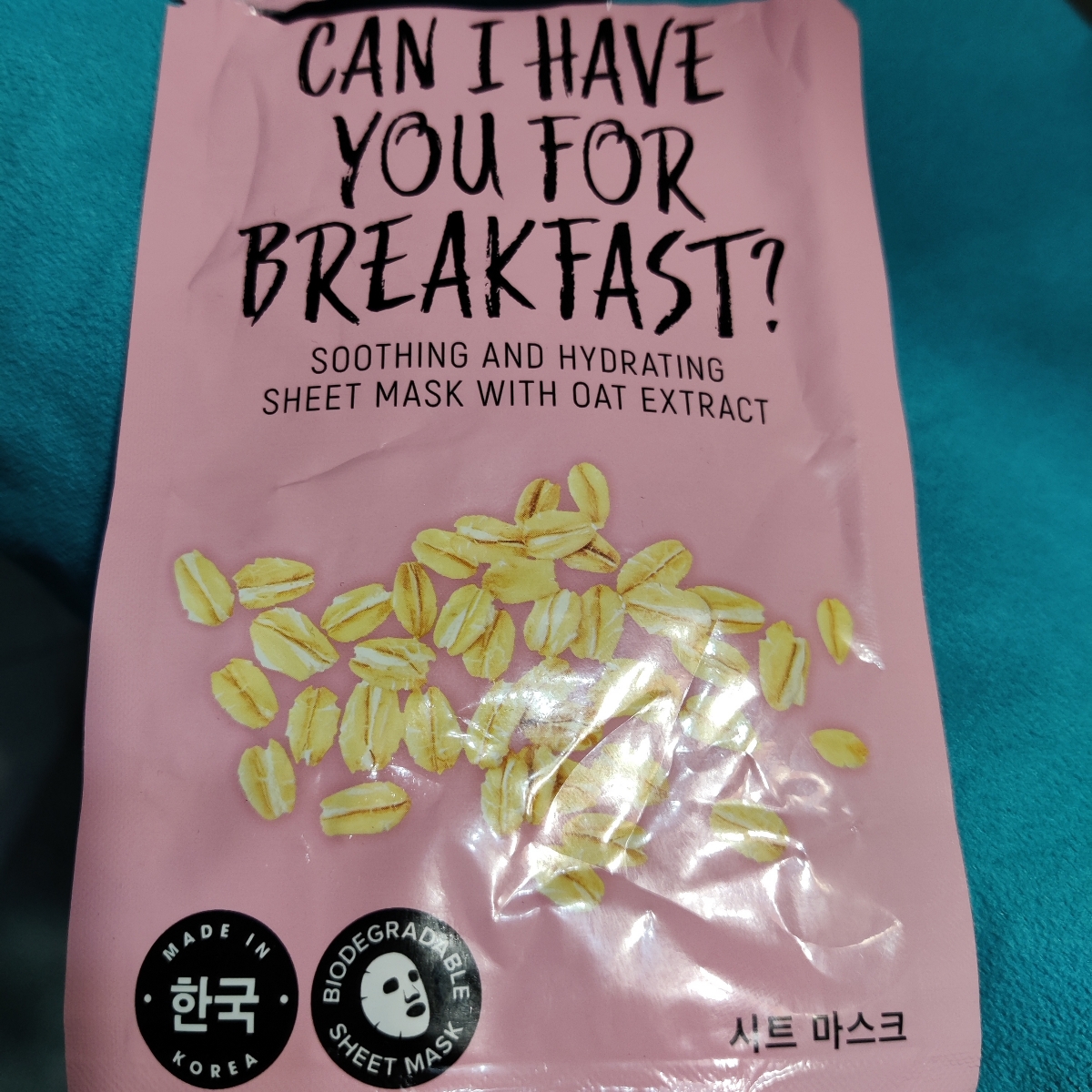 Soothing And Hydrating Sheet Mask With Pat Extract from The Beauty Dept ...